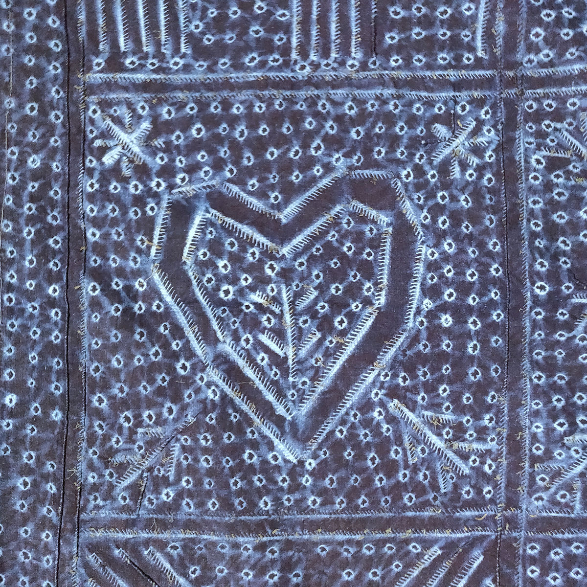 Adire Alabere - Adire African Textiles
